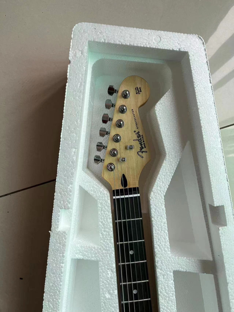 Metallic Gray Stratocaster Style Guitar – Chinese Guitars